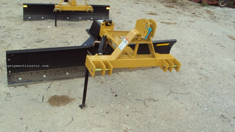 Dirt Dog 3pt 8' Super Duty angle grader blade 7008 Blade Rear-3 Point ...