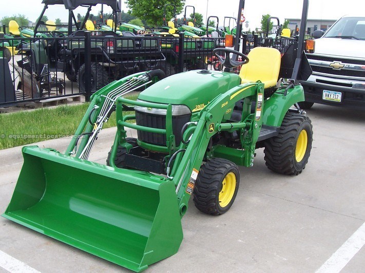 John Deere 200CX Front End Loader Attachment For Sale in North Liberty Iowa