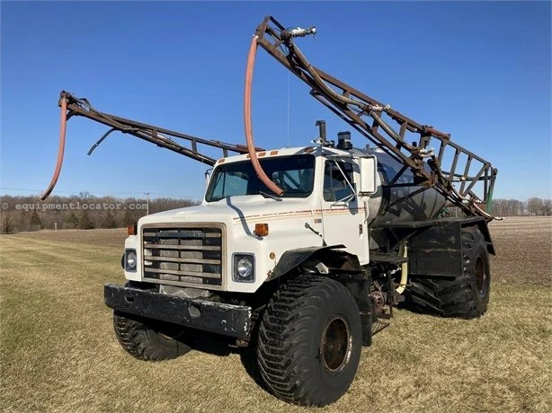 1980 Loral 1600 C Sprayer-Self Propelled For Sale in Jarrell Texas